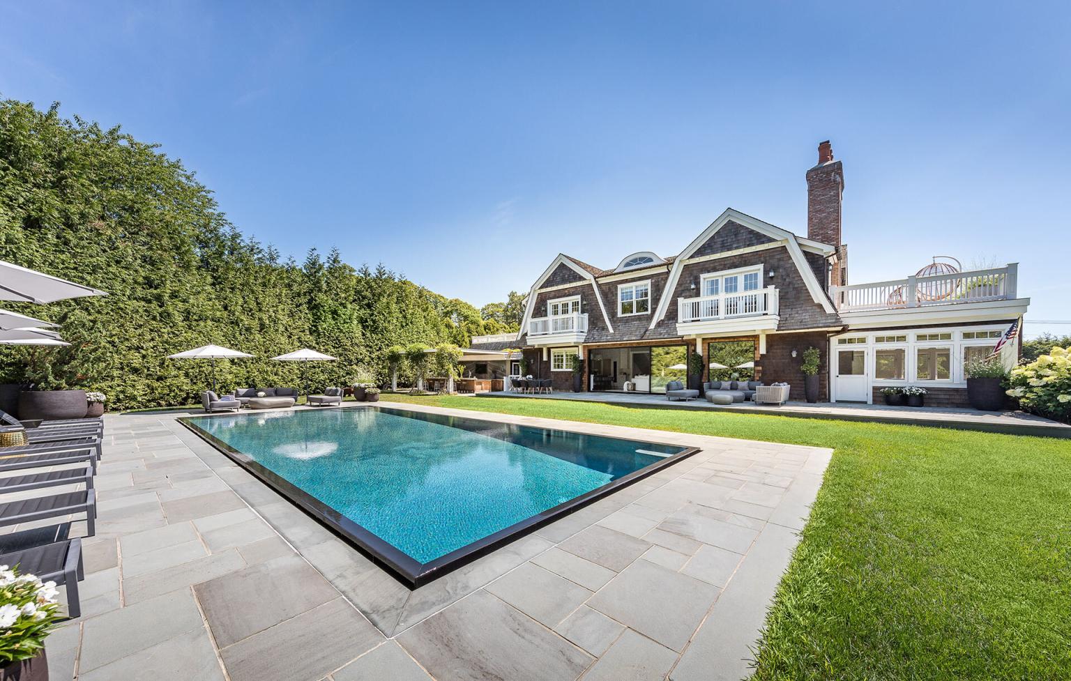 Harmonious and Convenient Haven - Tim Davis